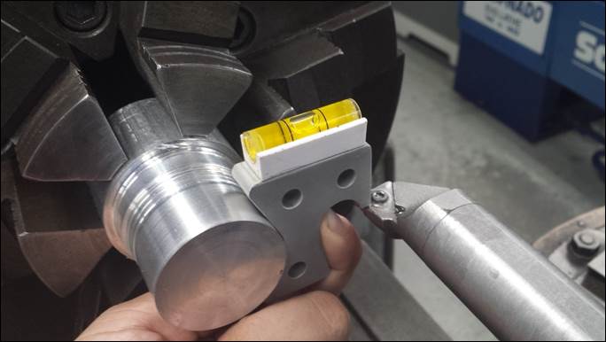 Boring in lathe machine store